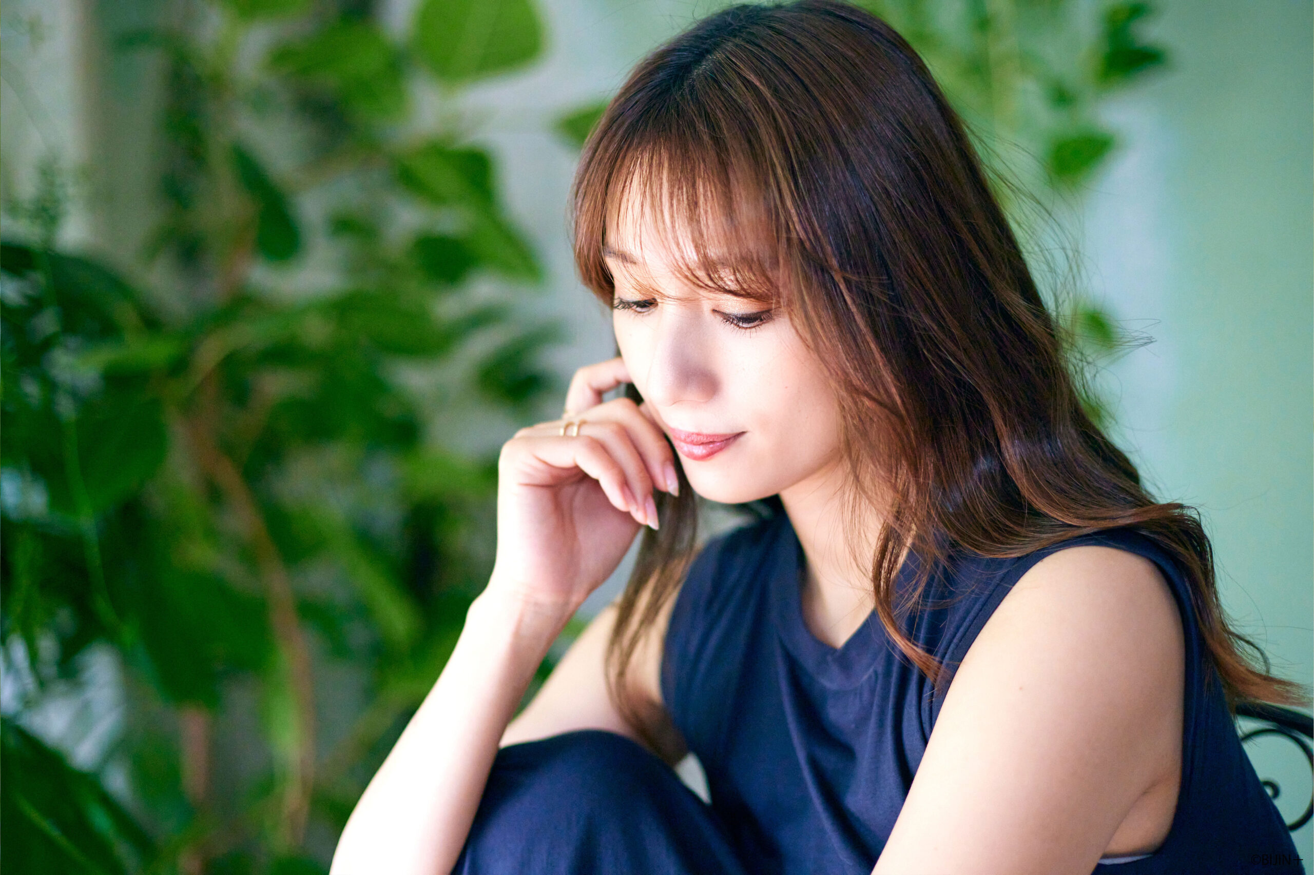 【特集】モデル・広瀬未花の超プロなスキンケア＆メイクアップの極意 | BIJIN＋（美人プラス）