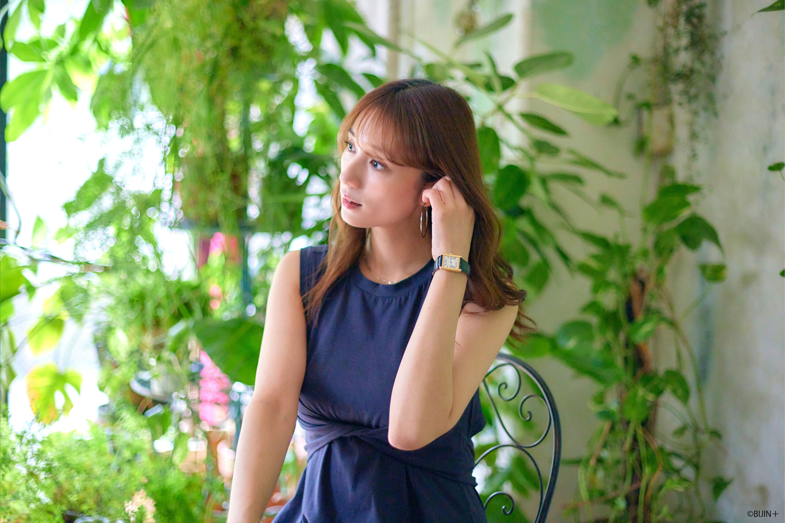 【特集】モデル・広瀬未花の超プロなスキンケア＆メイクアップの極意 | BIJIN＋（美人プラス）