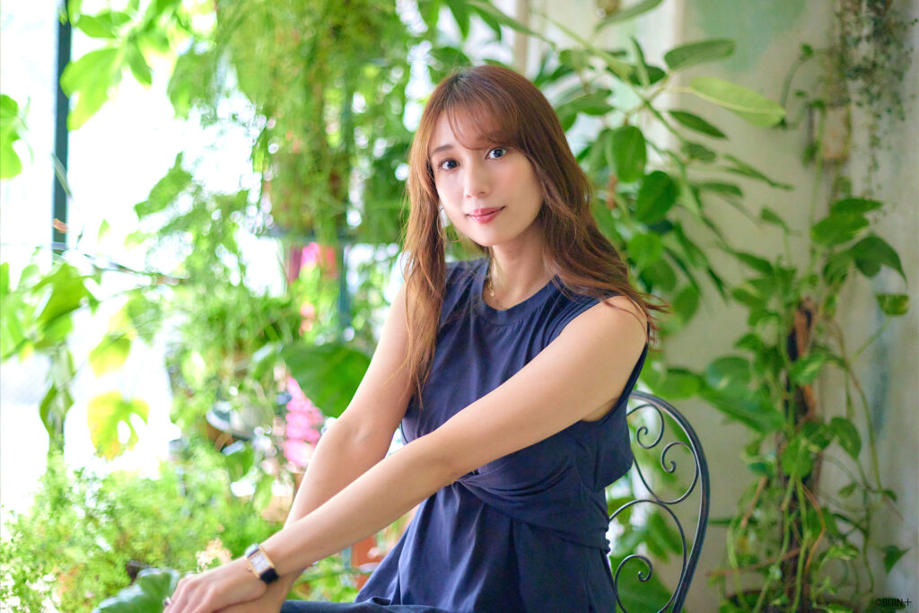 【特集】モデル・広瀬未花の超プロなスキンケア＆メイクアップの極意 | BIJIN＋（美人プラス）